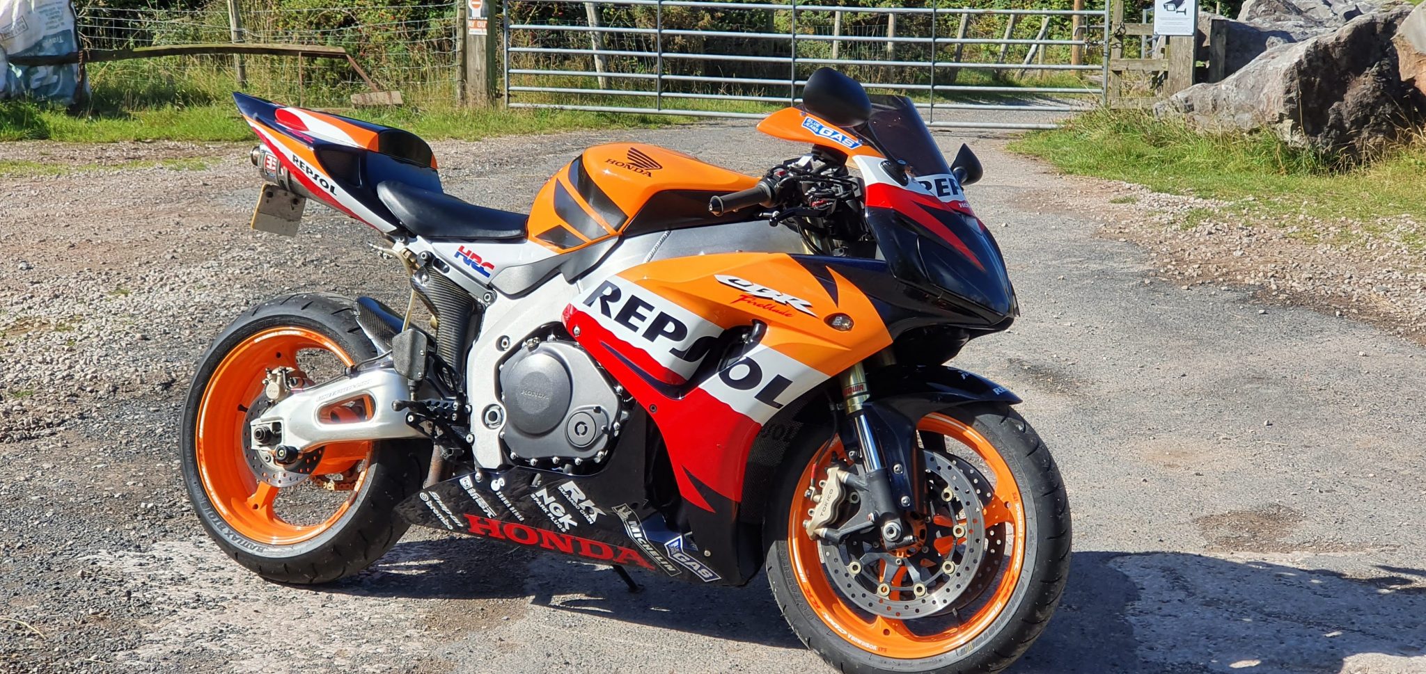 2007 Honda Fireblade Review - The Ultimate All-rounder