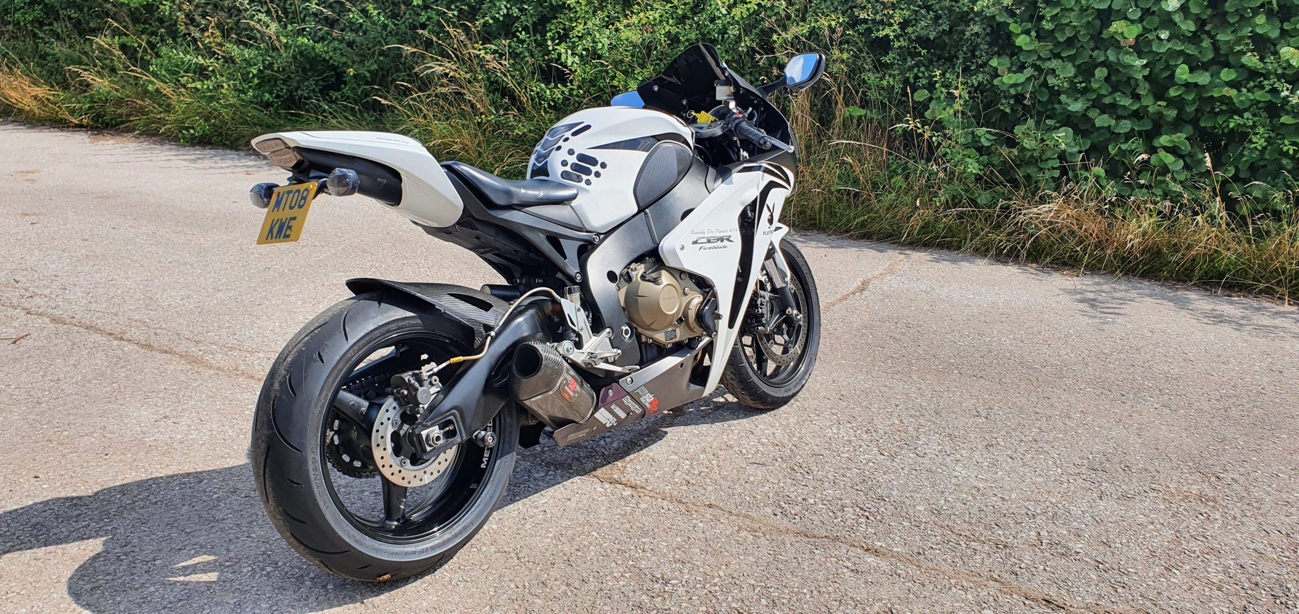 2008 Honda Fireblade Review (08-09) | Engineered Excellence